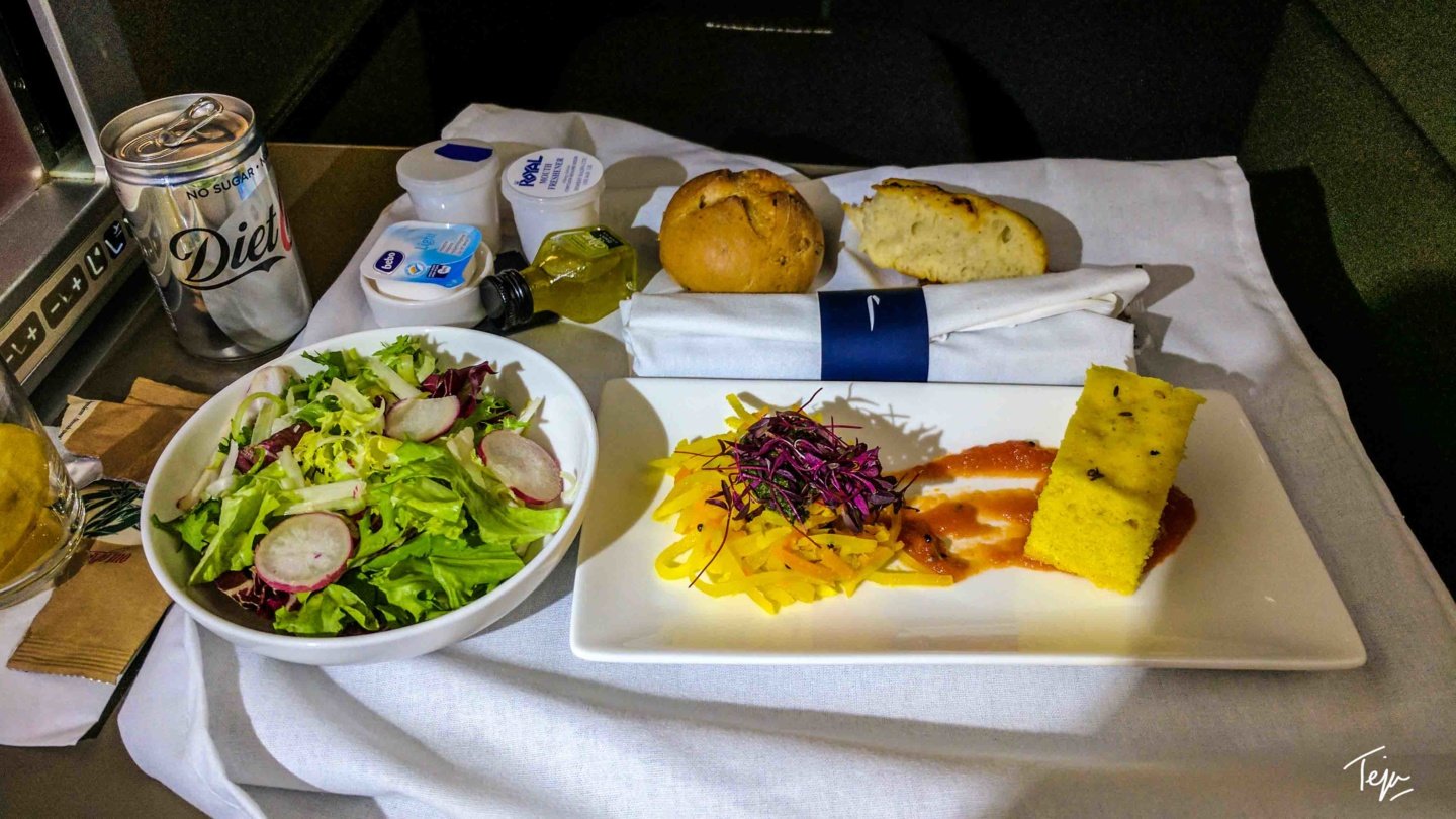 In-flight Dining Review: British Airways Club World IAH-FCO-IAH
